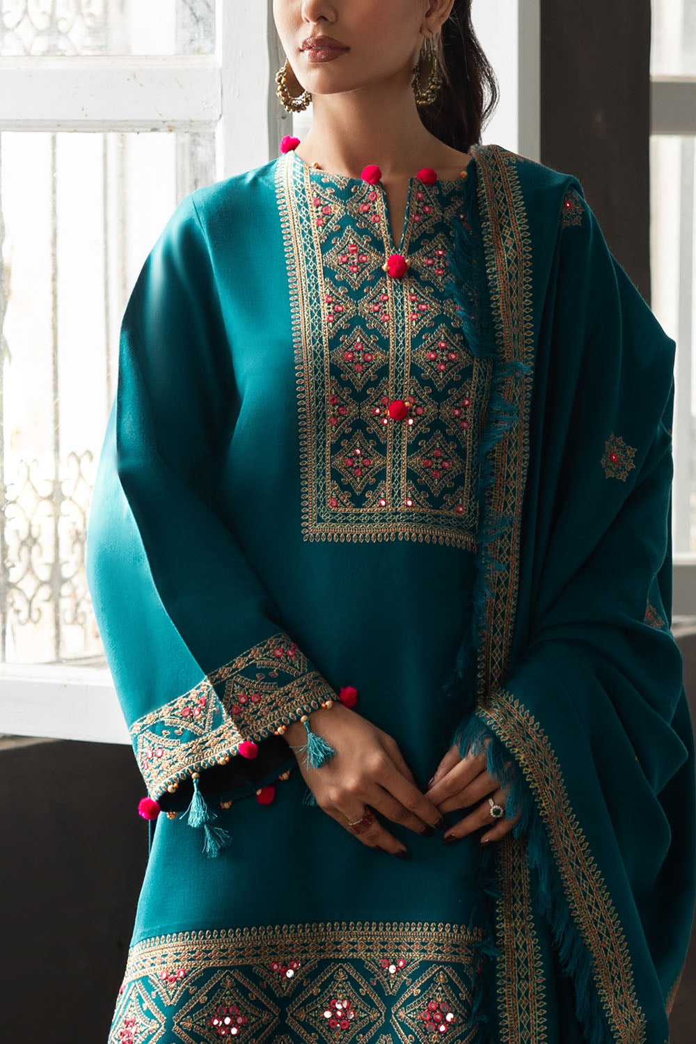 3 Piece Embroidered Pashmina Suit with Shawl AP-52021 | GulAhmed - uae ...